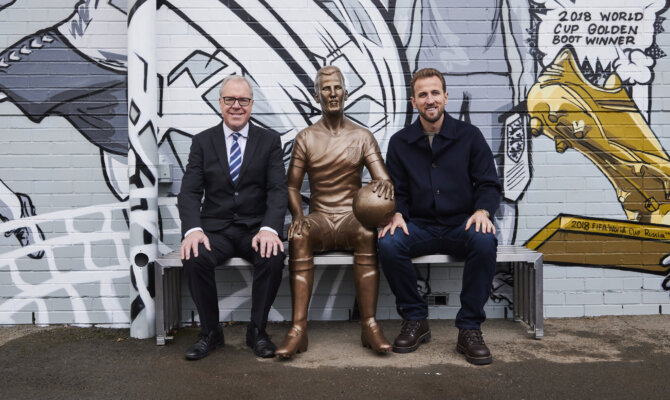 LPFF finds home for Harry Kane statue - London Playing Fields Foundation